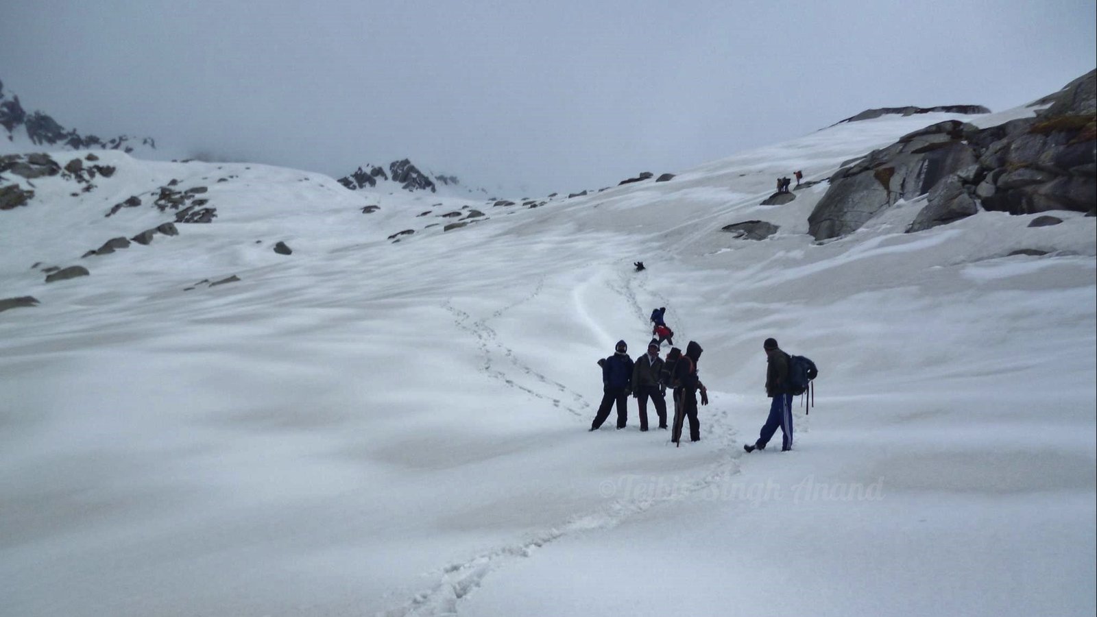 7 Lakes of Dhauladhar Trek | Lam Dal Trek with Kareri Lake